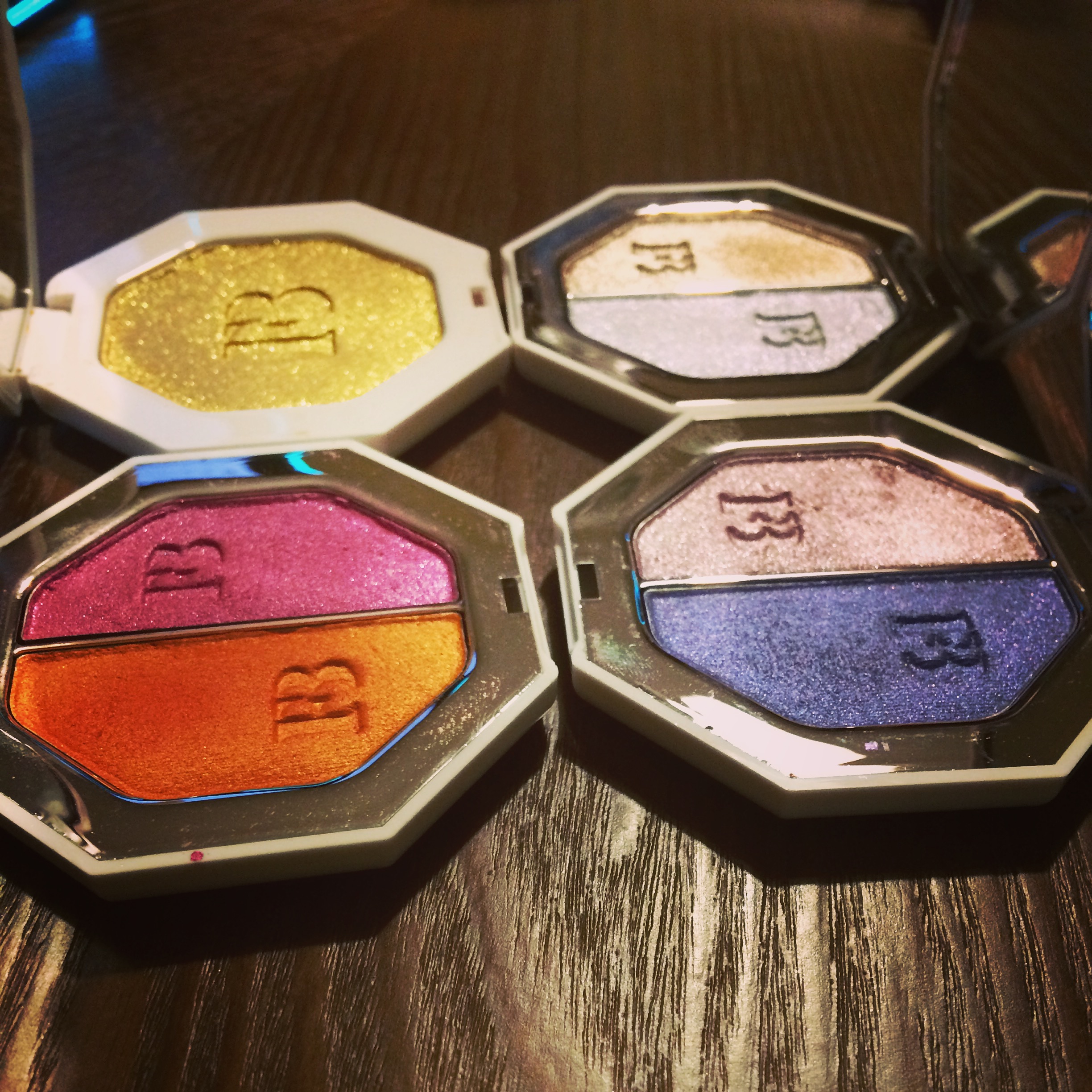 Fenty Beauty Highlighter Tutorial – Classy from Scratch